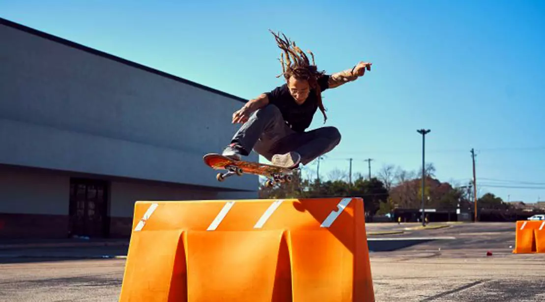 El patinador profesional Neen Williams se puso sobrio, y luego se hizo trizas