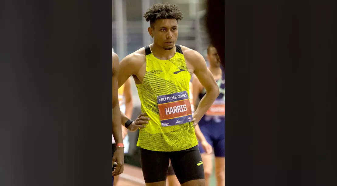 Isaiah Harris anticipa l'inizio della maratona