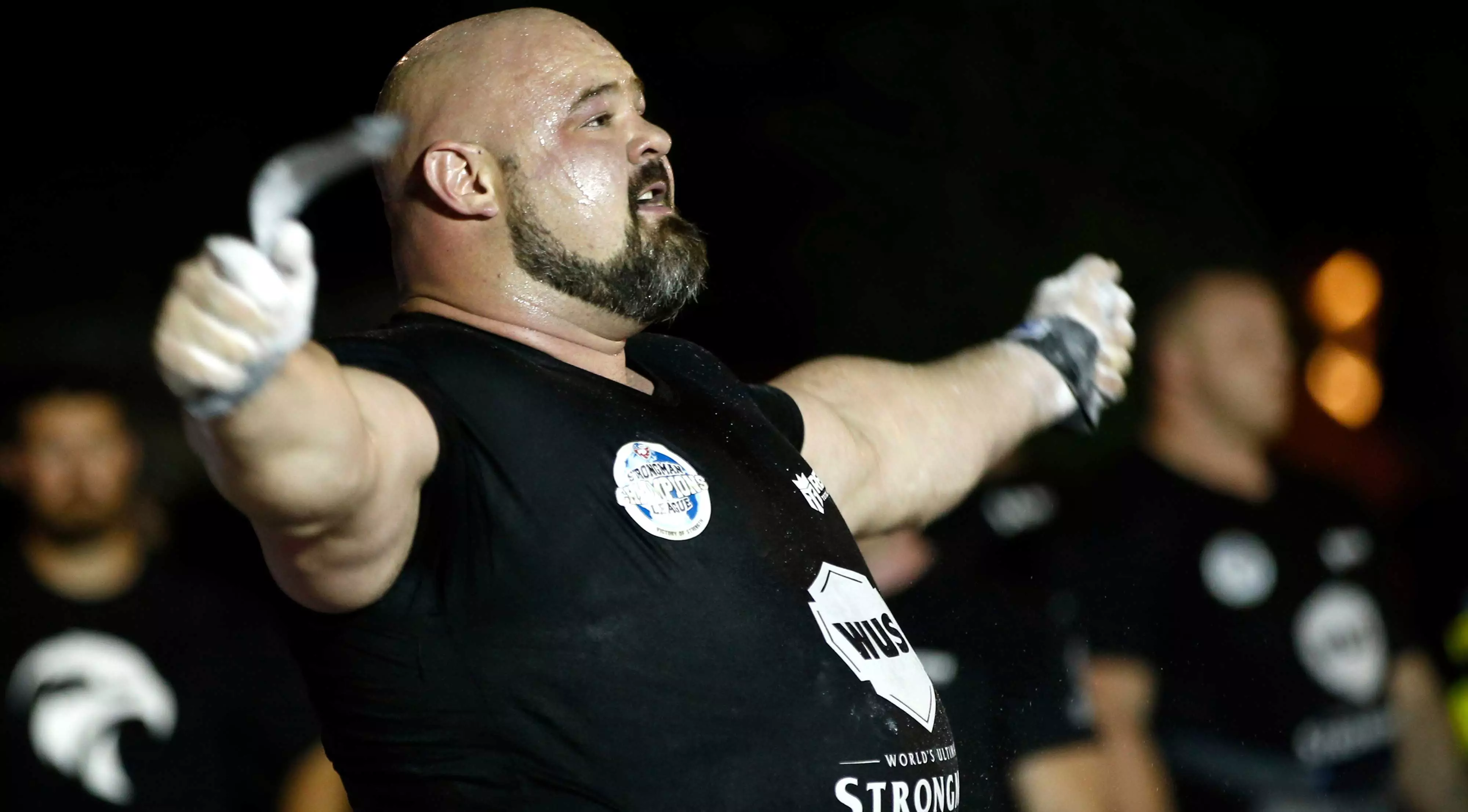 Entrenamiento de pecho y hombros de Strongman Brian Shaw