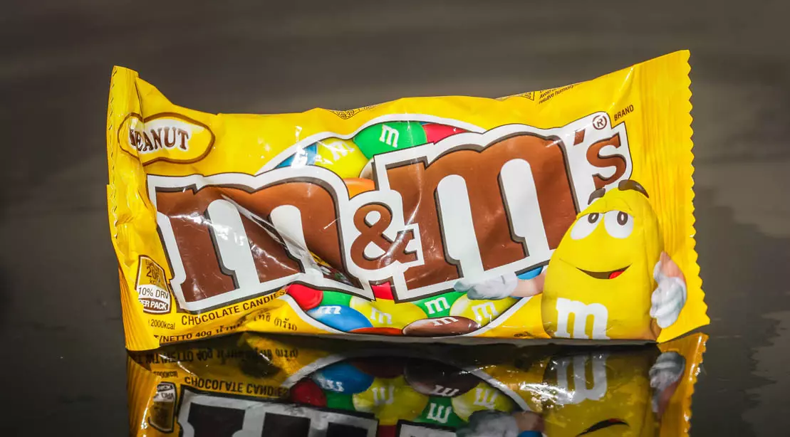 Mars M&M's Arakidaj ĉokoladaj bombonoj