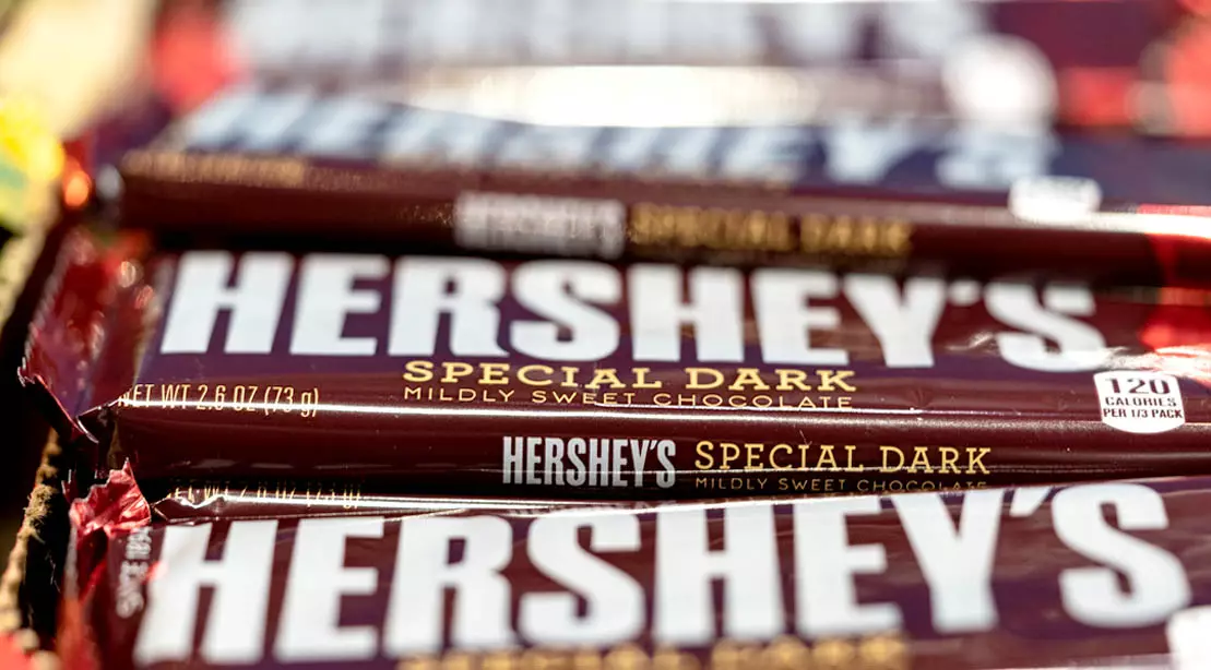 La Speciala Malhela Ĉokolada Trinkejo de Hershey