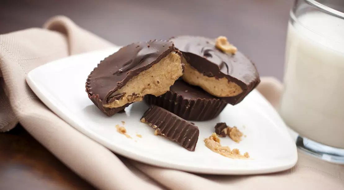 Dark Choco-PB Protein Cups