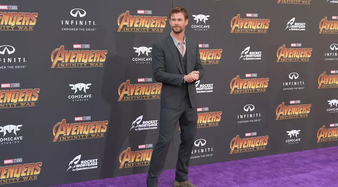 Chris Hemsworth, Yeni Fitness Tətbiq Mərkəzini işə saldı