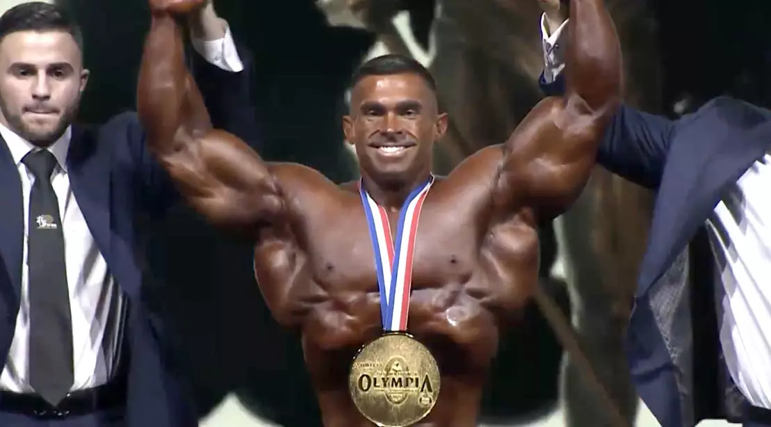 Derek Lunsford guanya el primer lloc a la competició Olympia 2021